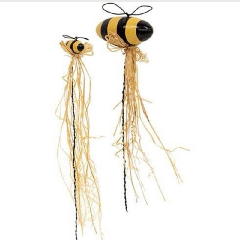 Primitive Bee - Etsy