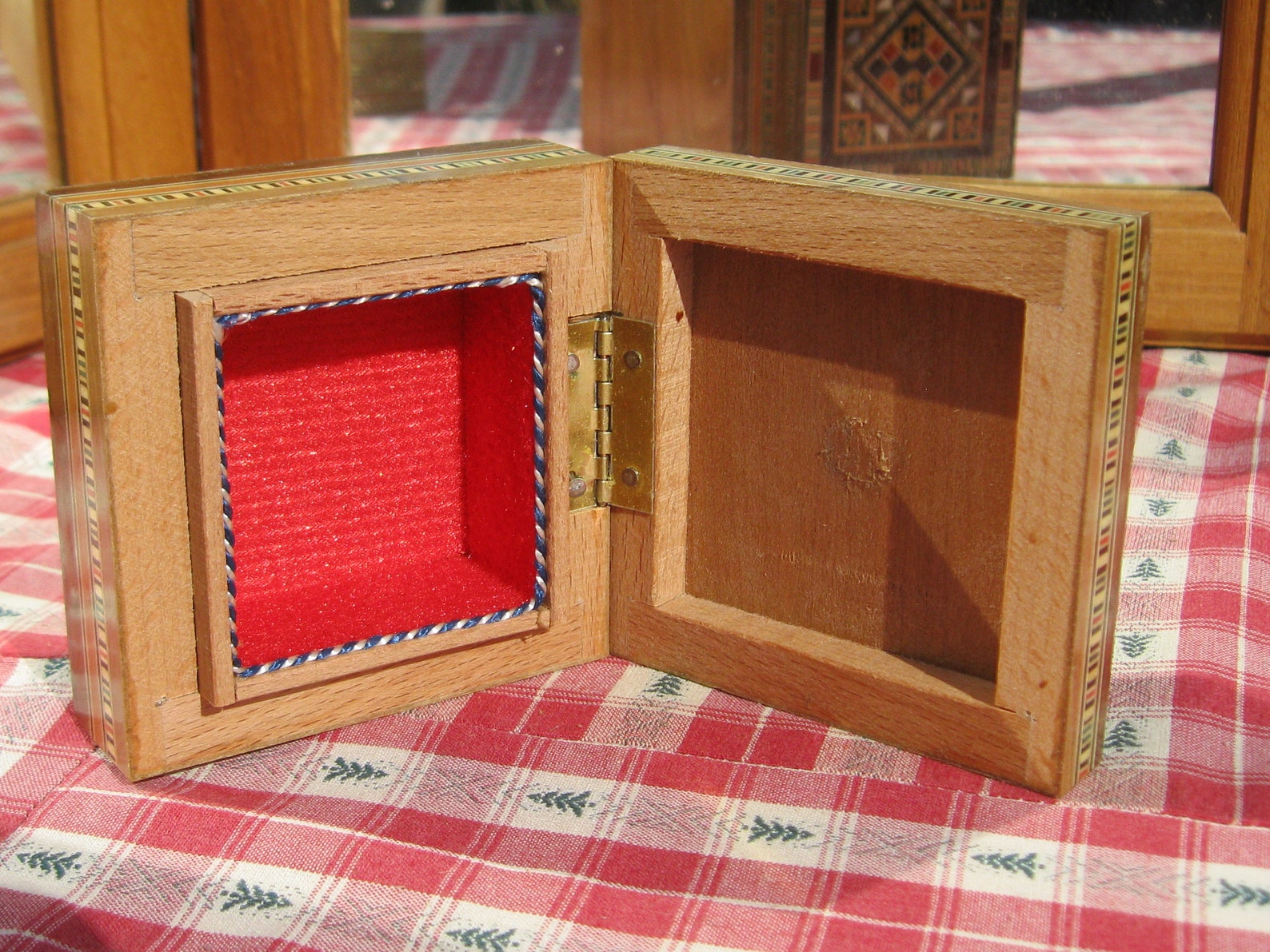 Inlayed Marquetry Box - Etsy