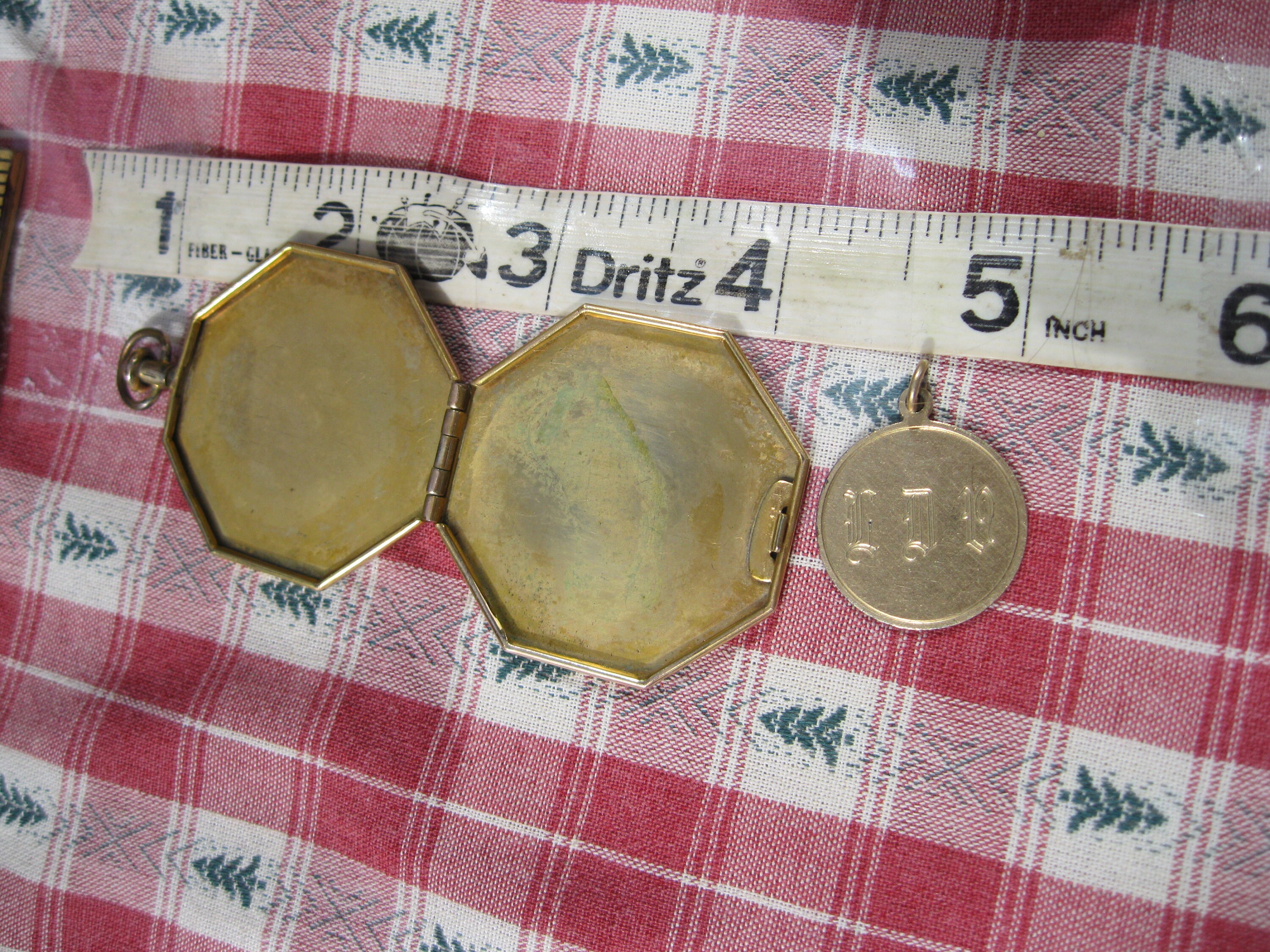 Vintage Gold Filled Octagonal Locket and Love Token Charm - Etsy