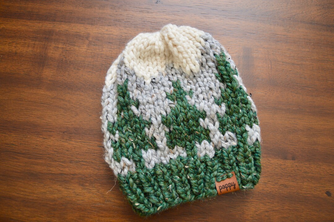 Evergreen Hat / Winter Hat / Beanie / Toque / Made to Order / Mountain ...