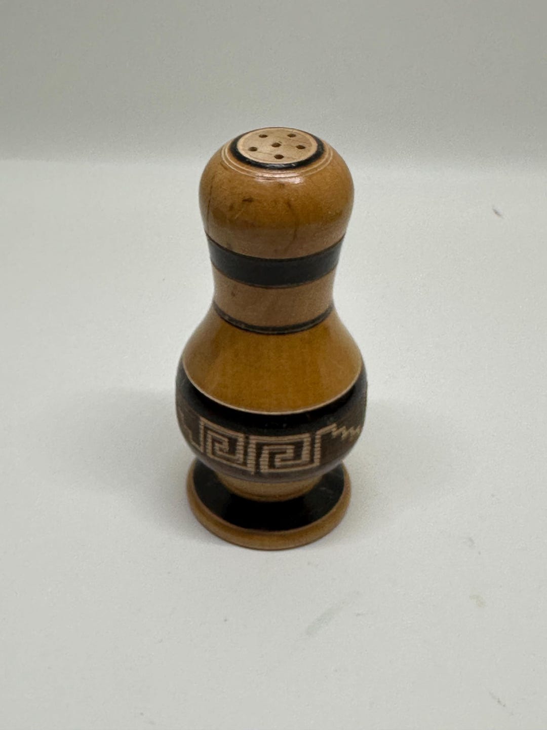 RARE VINTAGE Wooden Salt Pepper Shaker, Vintage Aztec Salt Pepper ...