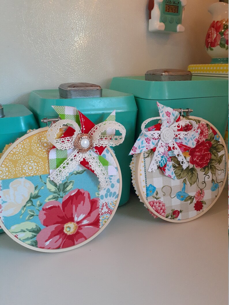 Pioneer Woman Decor~wall Art~vintage Floral~hoop Art~farmhouse Kitchen ...