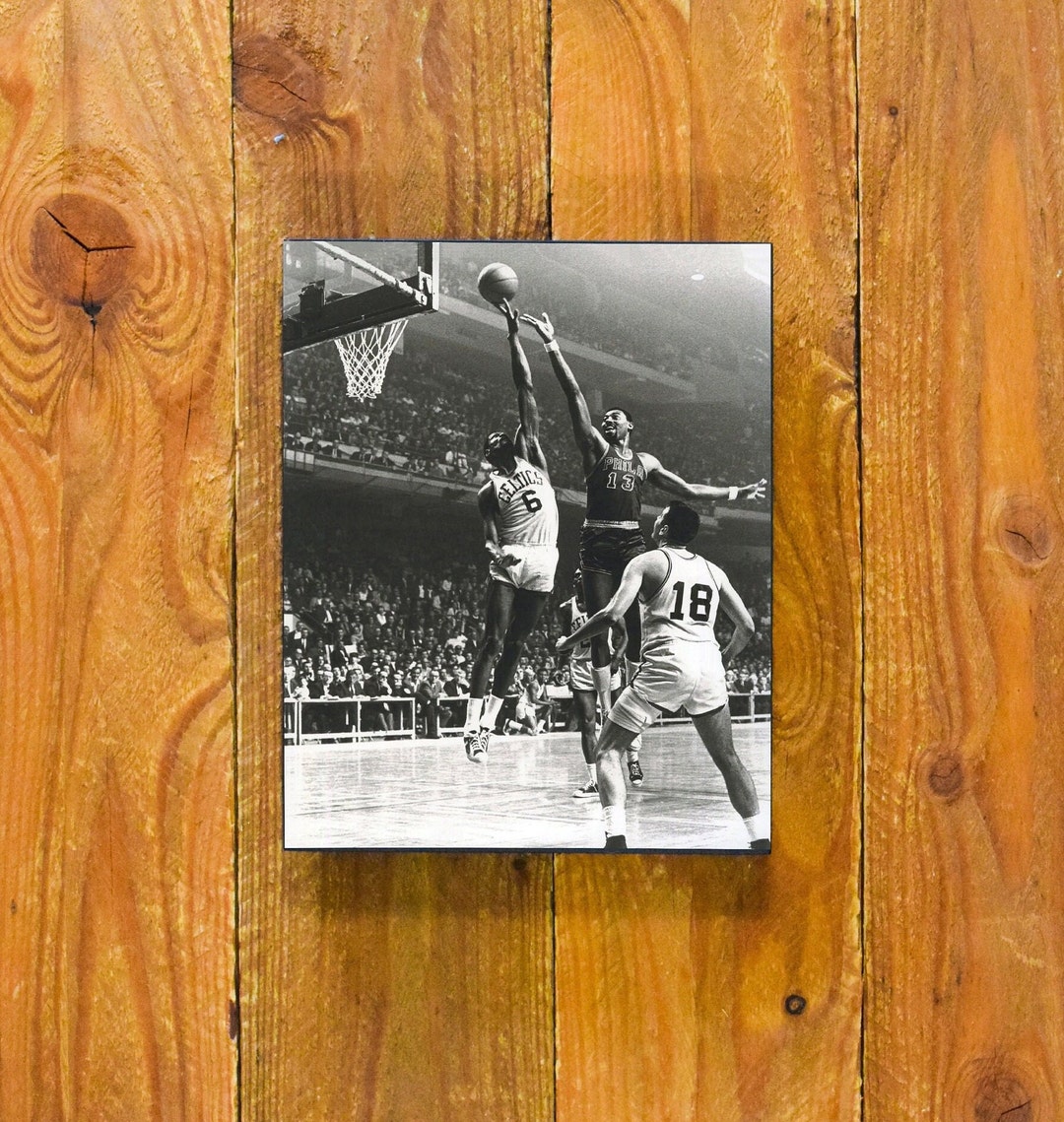 Wilt Chamberlain & Bill Russell Game Action Shot 1960's Boston Celtics ...