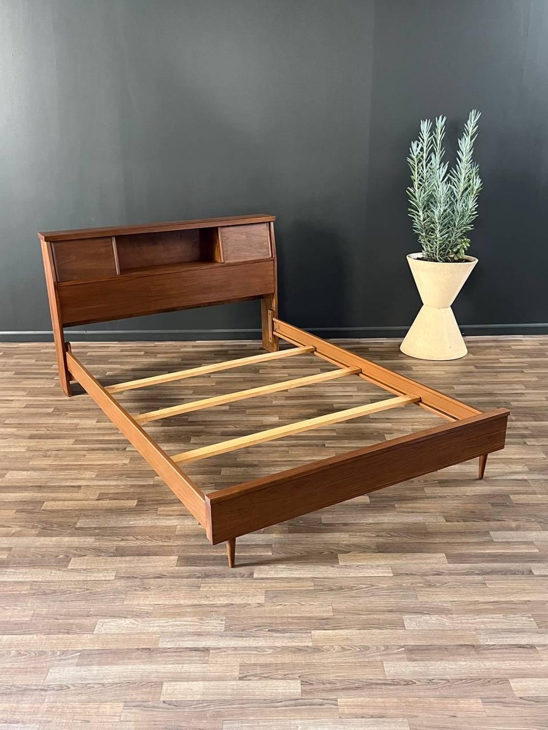Mid-century Modern Walnut Full-size Bed Frame, C.1960s - Etsy