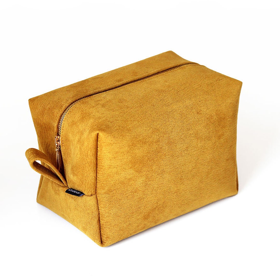 Womens Travel Toiletry Bag, Designer Makeup Bag, Vegan Cosmetic Travel ...