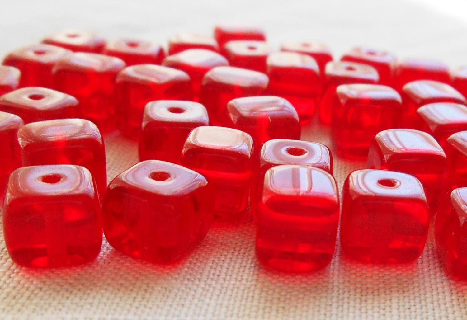 Lot of 25 Siam Red Cube Beads 5 X 7mm Czech Glass Beads - Etsy