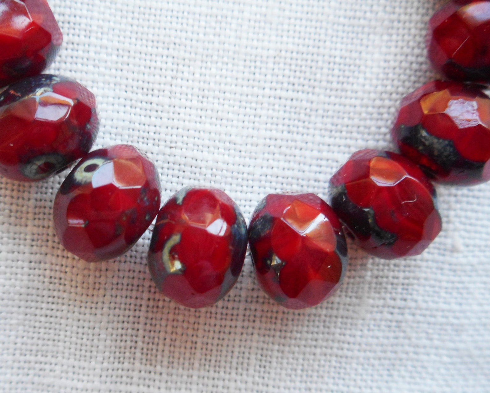 Lot of 25 Translucent Ruby Red . Garnet Picasso Faceted Puffy - Etsy