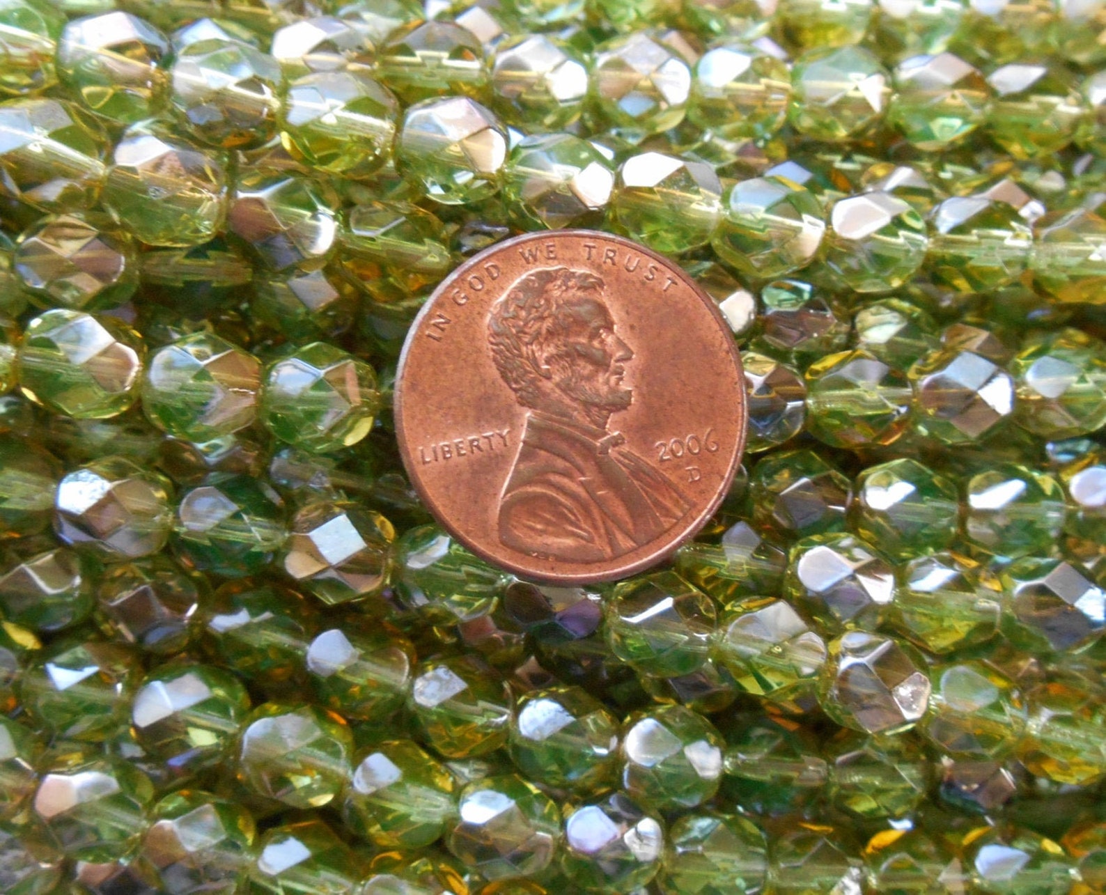 25 6mm Czech Chrysolite Celsian Green Glass Beads Round - Etsy