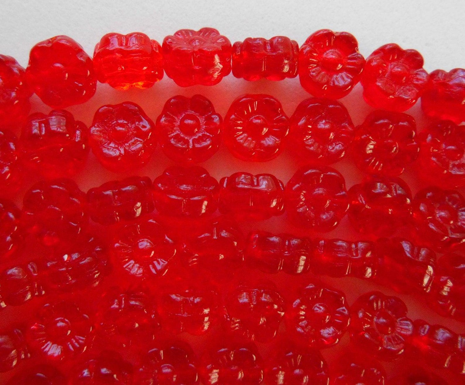 25 6mm Siam Red Czech Glass Flower Beads, Pressed Glass Red Flower ...