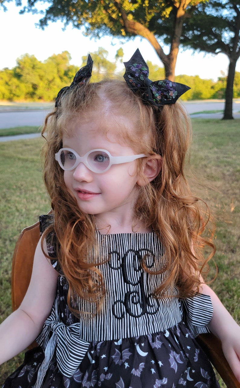Bat Shaker Hair Bows Halloween Shaker Bows Spooky Season - Etsy