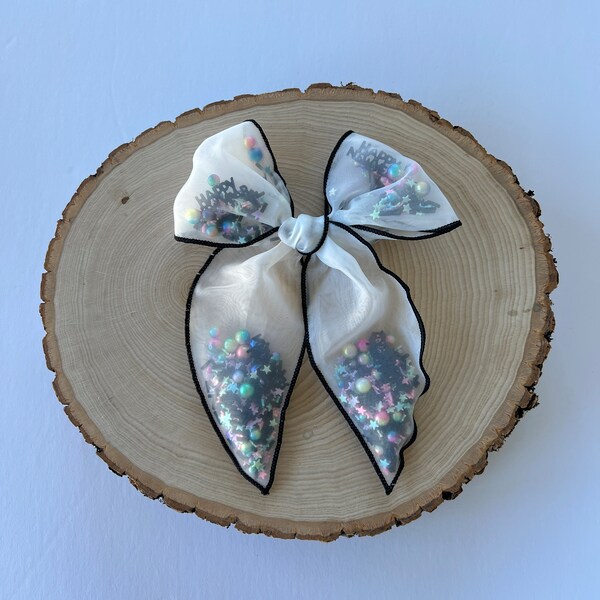 Shaker Bow - Etsy