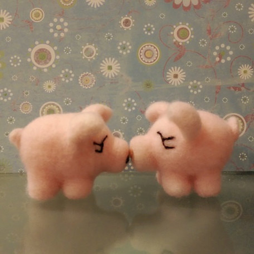 Needle Felted Miss Piggy, Felted Pig, Felted Miniature Pig - Etsy
