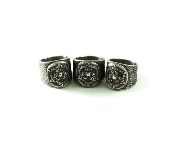 Enzo statement ring store
