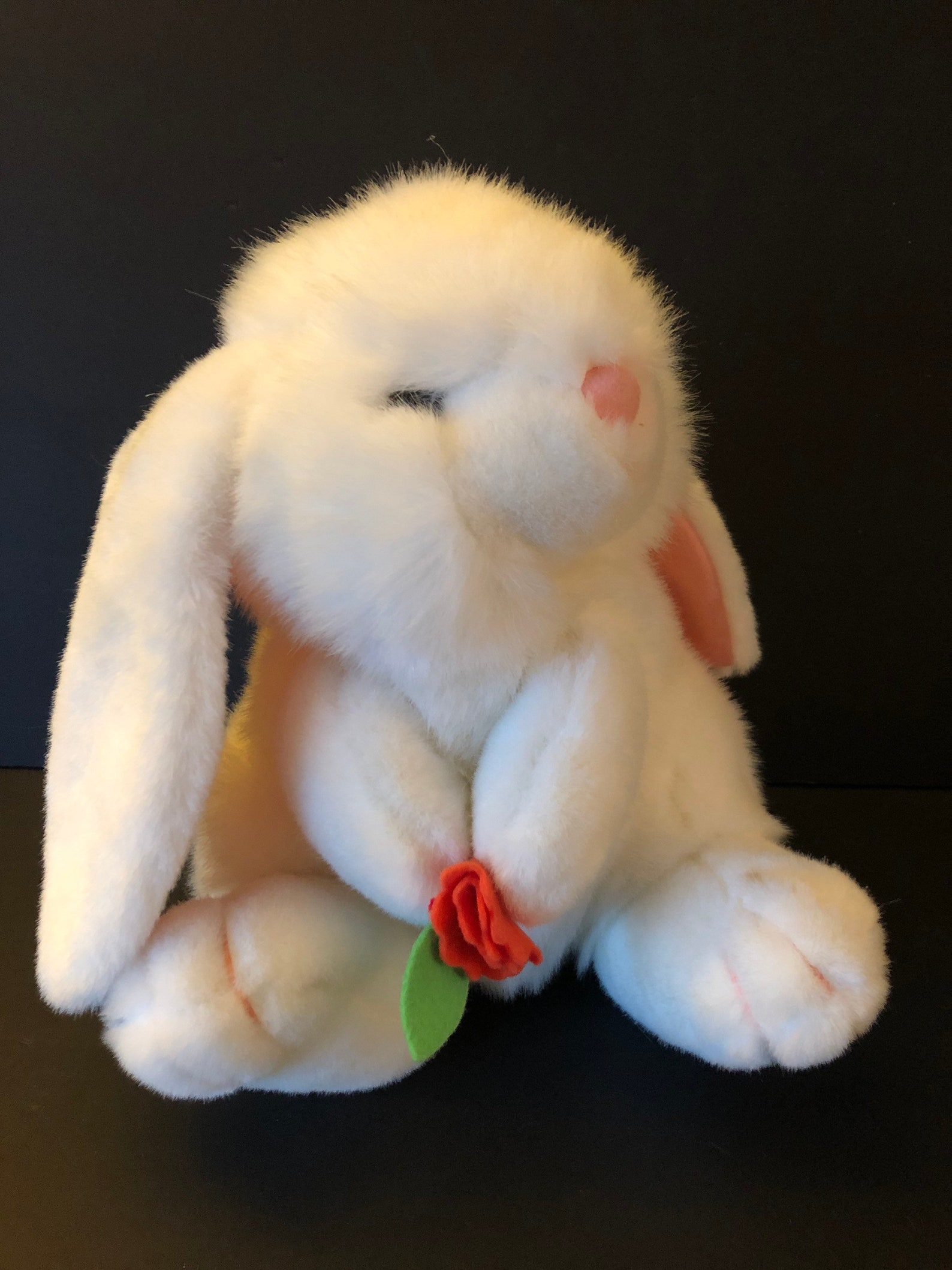 Vintage Cuddly plush white rabbit by Yangjee with external - Etsy.de