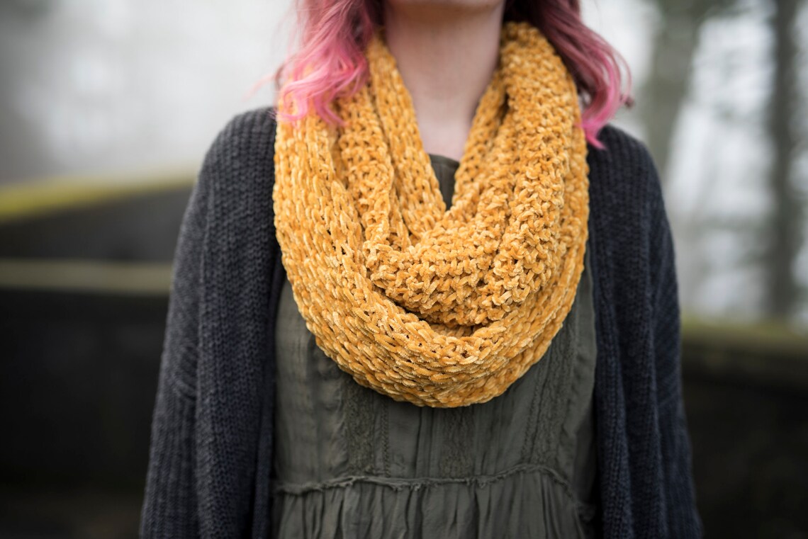 The Mockingbird Cowl Crochet Pattern - Etsy