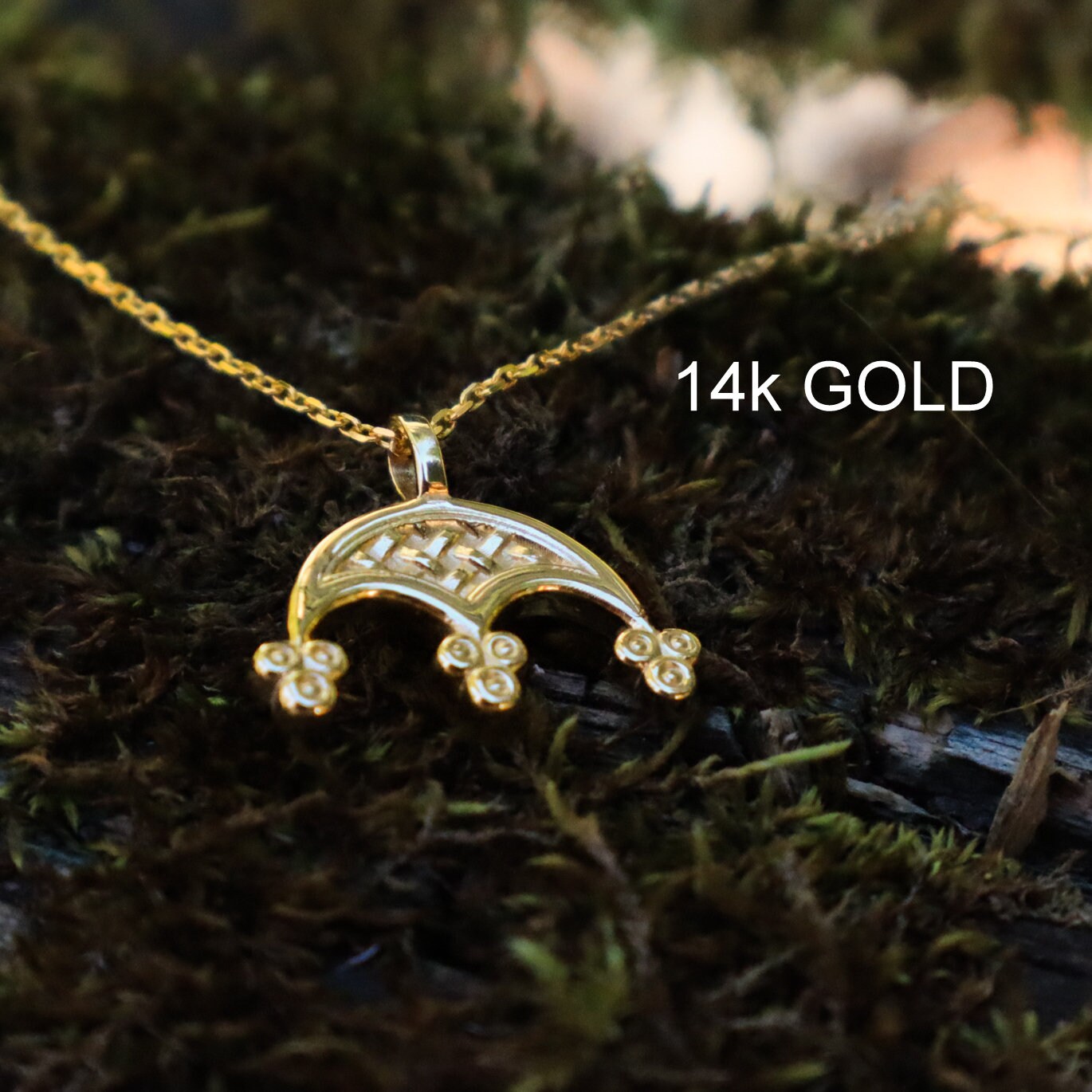 Tiny lunula pendant 14k solid gold - replica of an archaeological find ...