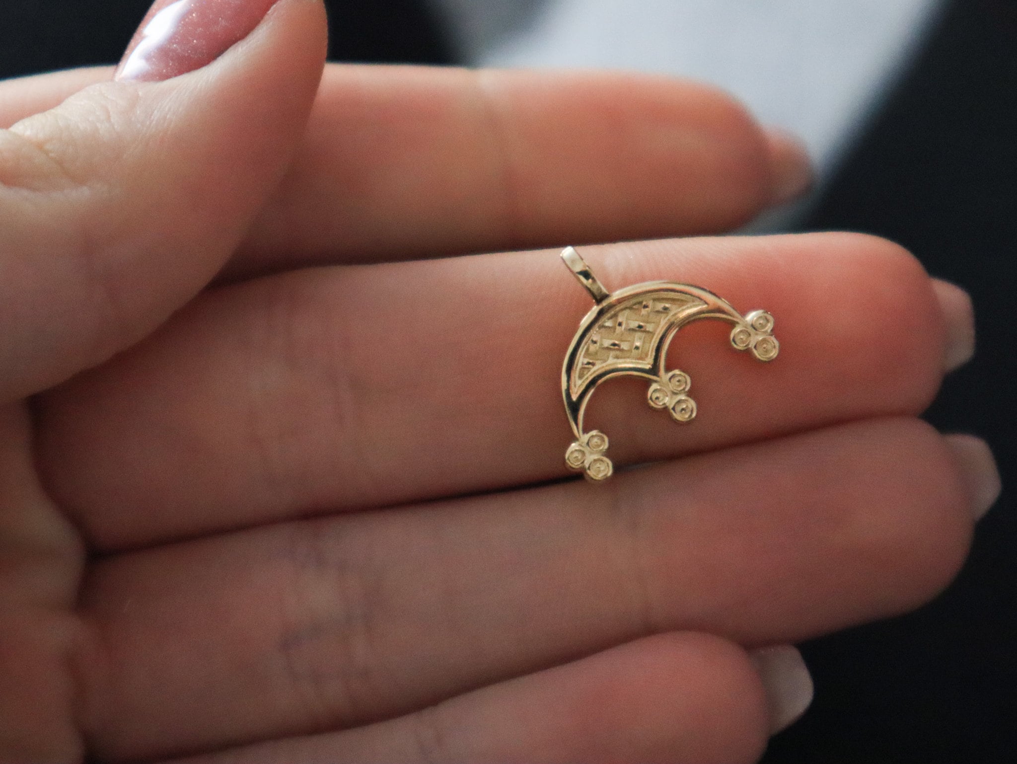 Tiny lunula pendant 14k solid gold - replica of an archaeological find ...