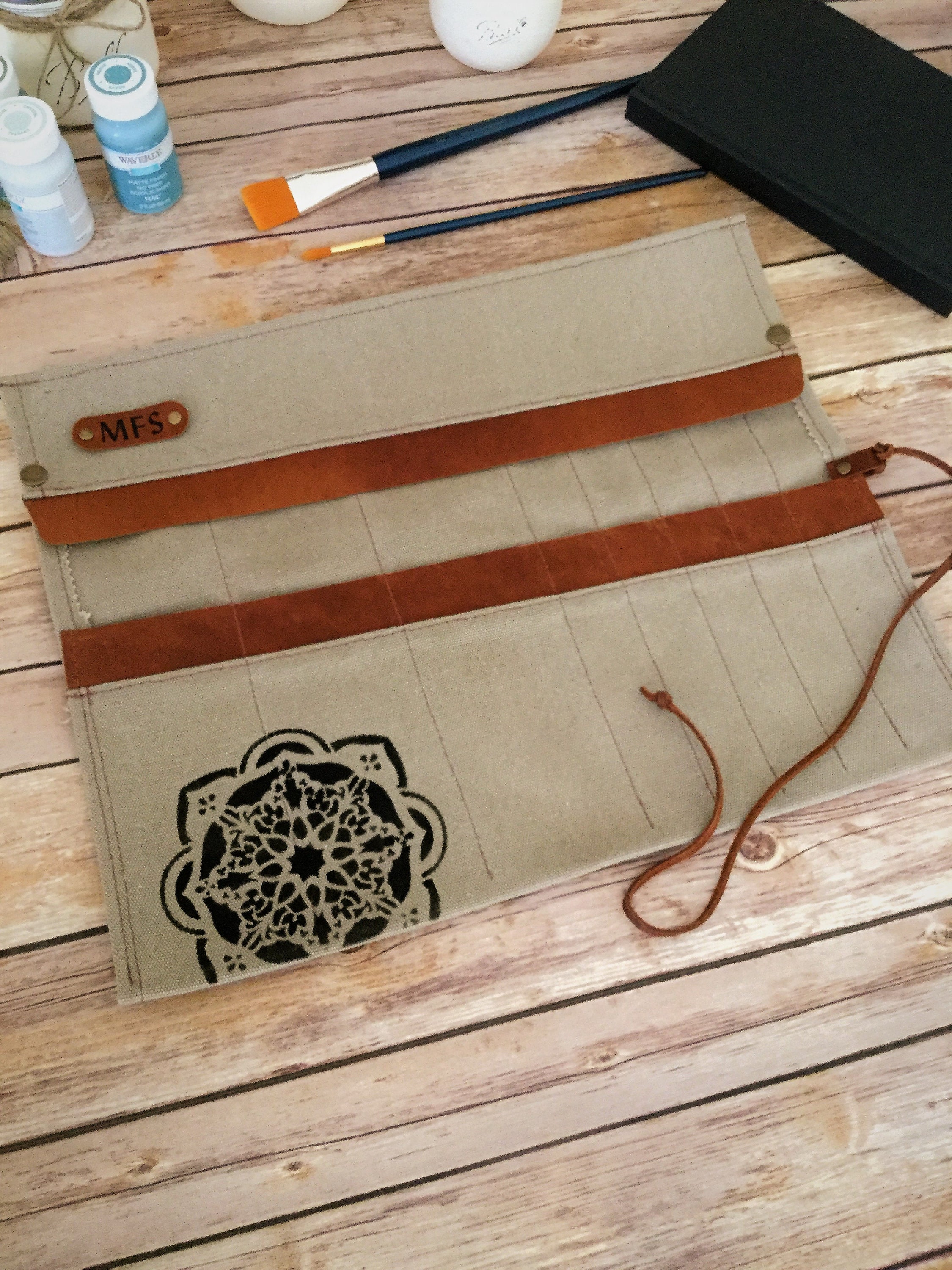 Paint Brush Roll, Artist Roll, Paint Brush Organizer, Artist pouch ...