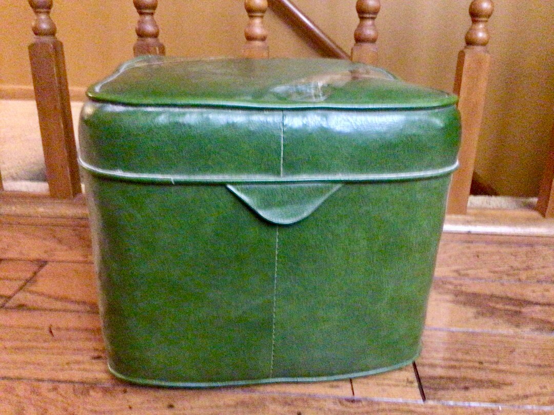 Vintage Mid Century Modern Green Faux Leather Vinyl DIY Square Foot ...