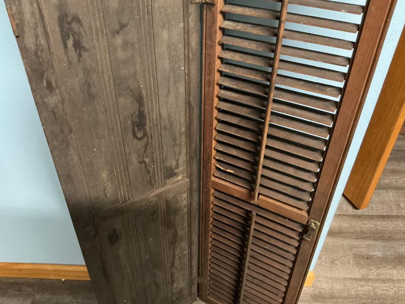 Antique Victorian Louvered Tall Wooden Shutters Wall Boutique Salon DIY ...