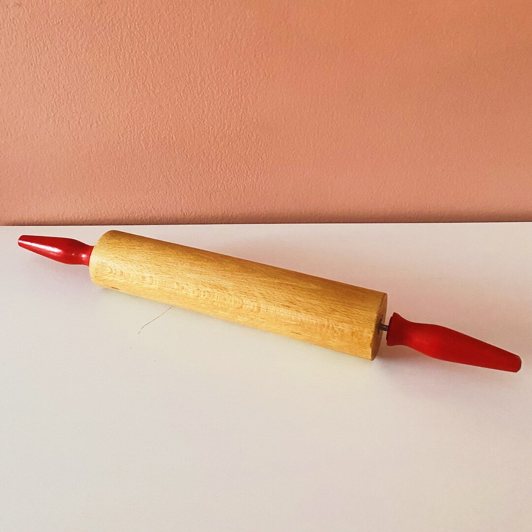 Vintage Red Handle Wooden Rolling Pin // 1950s Mid-century Farmhouse ...