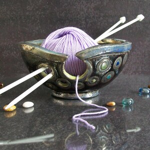 Ceramic Knitting Bowl, Raku Pottery Bronze Yarn Bowl, Bowl for Knitting ...