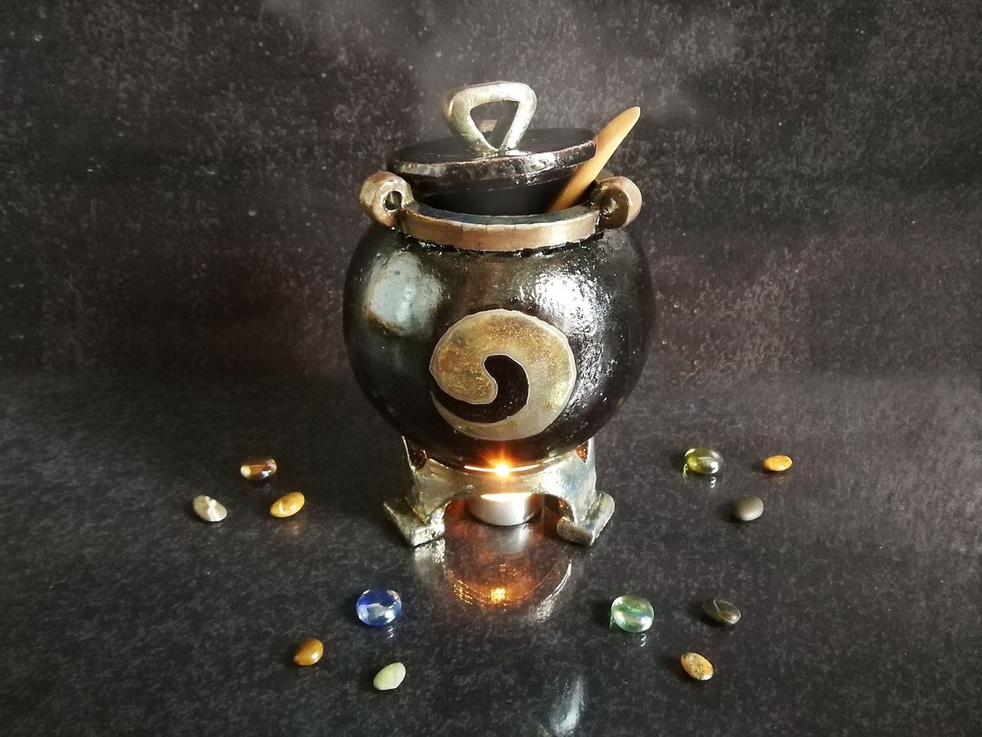 Raku Ceramic Magic Witches Cauldron Pot With Lid for Rituals and Spells ...