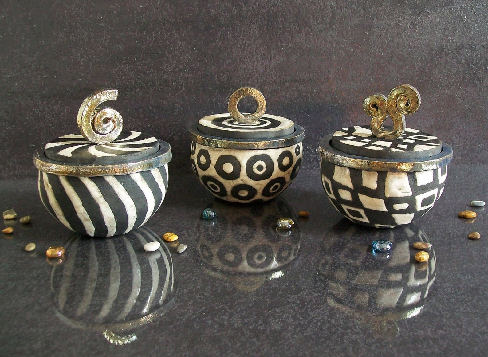 Raku ceramic jewelry box / jar with geometric mosaic pattern | Etsy