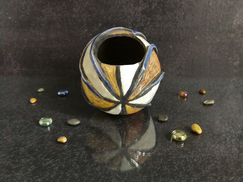 Raku Ceramic Shell Vase White and Orange, Seashell Planter Pot for ...