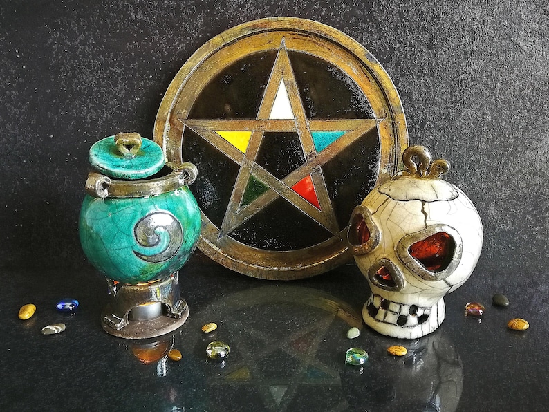 Wiccan Altar Set – Raku Ceramic Pentacle, Cauldron & Skull Candle ...