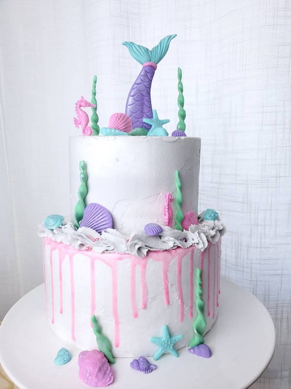 Fondant Mermaid Tail & Seashells Toppers 24 pieces | Etsy