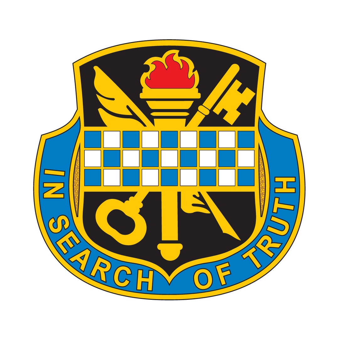 US Army Division - 372nd Military Intelligence DUI Full Color Vinyl ...