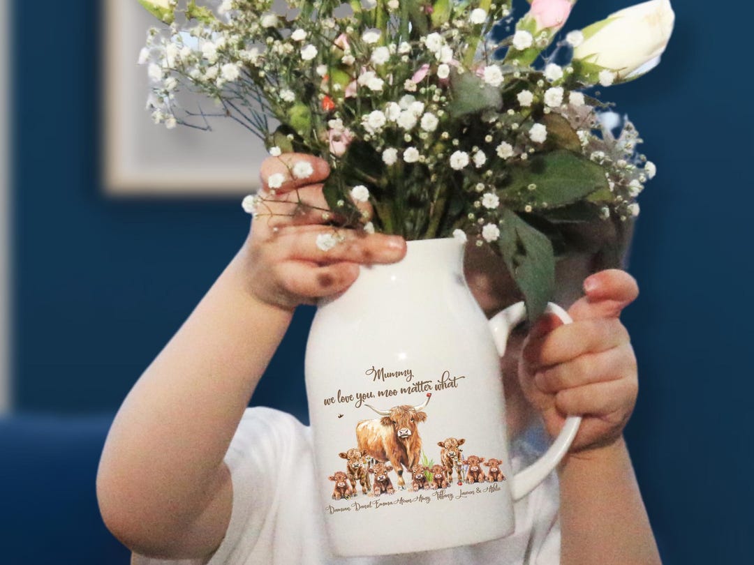 Custom Highland Cow Vase - Thoughtful Gift Idea for Mom, Gifts for Mum ...
