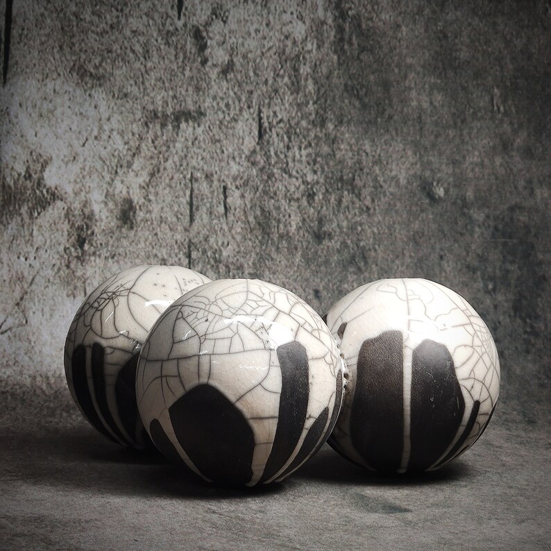 3 Sphere Raku Ceramic - Etsy