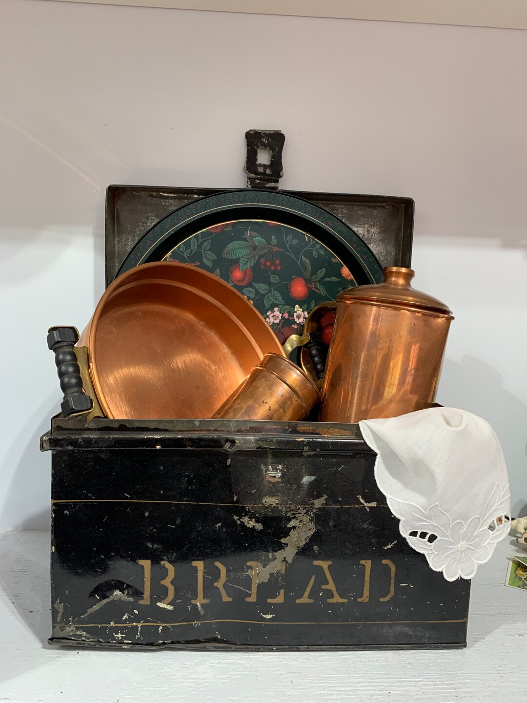 Vignette in a Box...literally a Bread Box. Instant Vintage Vignette ...