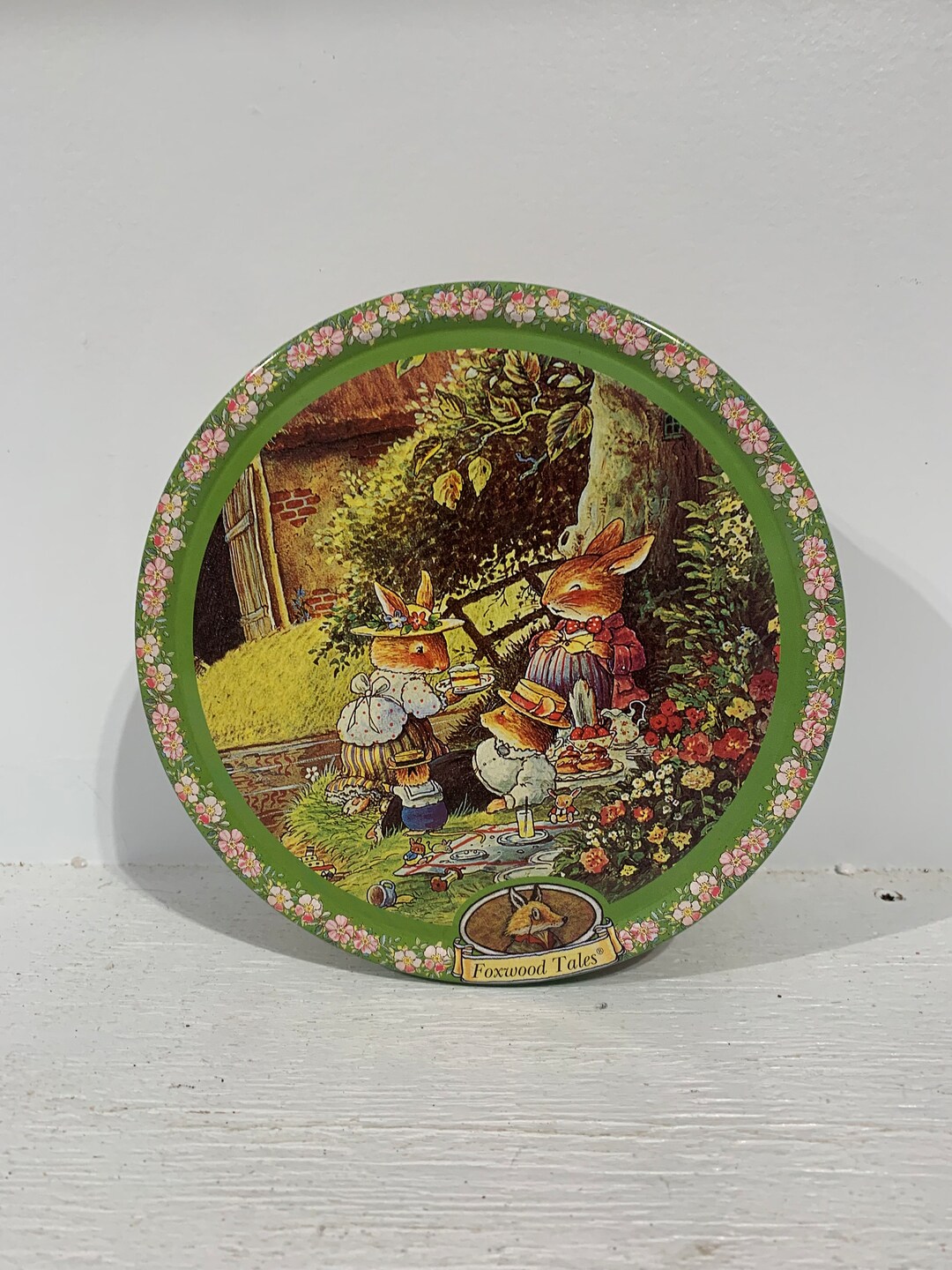 Vintage 1999, Brian Paterson Design Easter Rabbit Tin, Detailed Artwork ...