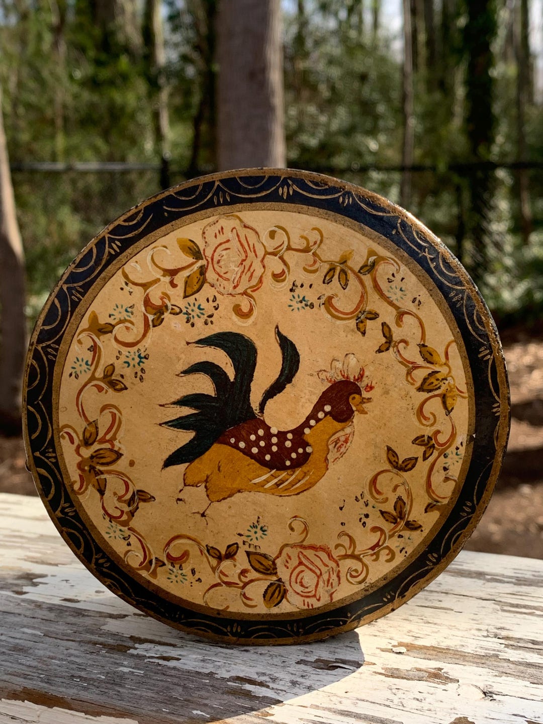 Hand Painted Vintage Paper Mache Round Box With Rooster Design on Lid ...