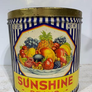 Vintage "sunshine Brand" Fruit Tin, From the 1950s, Vibrant Colors, 7. ...