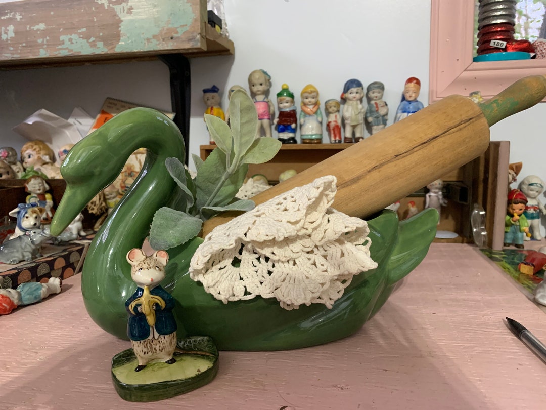 Vignette in a Box, Rolling Pin, Swan by Bauer, USA, Retired Mouse by ...