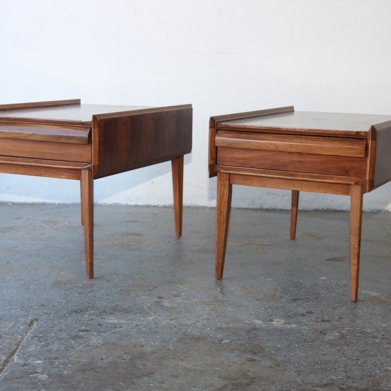 Mid Century End Table - Etsy