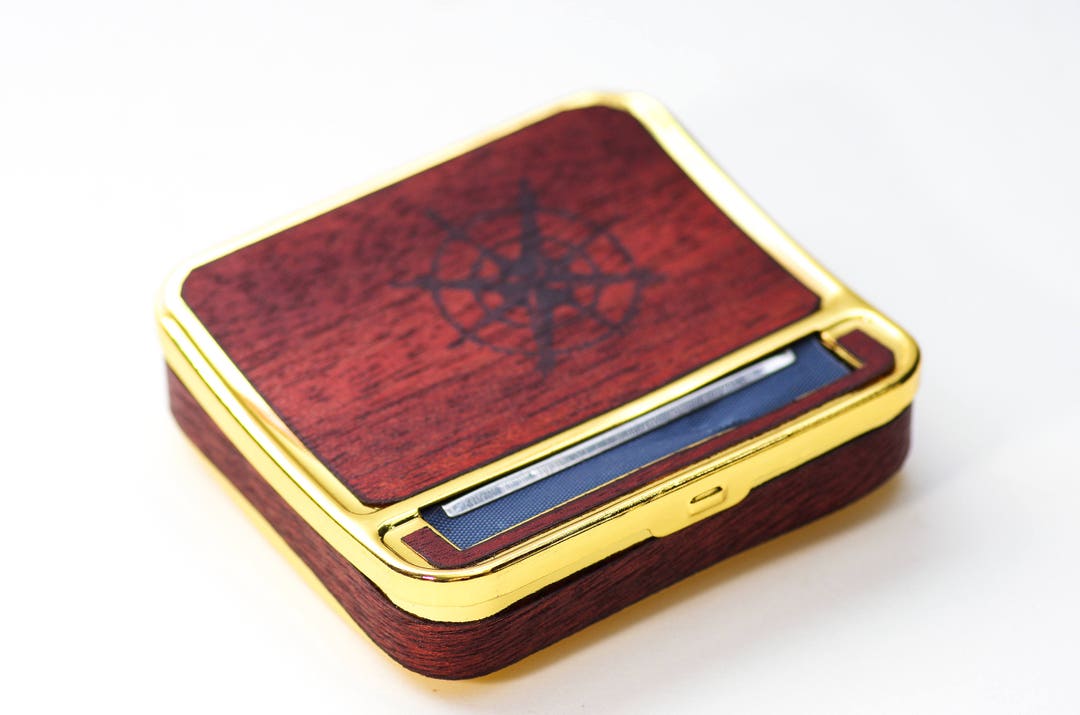 Cigarette Case Rollerbox : Personalized Cigarette Case in Mahogany Wood ...