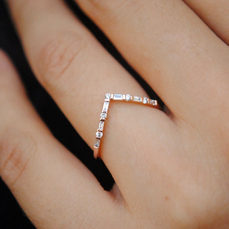 Deep Chevron V Ring With Baguette and Round Diamonds 14k - Etsy