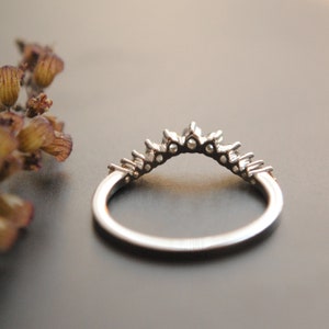 Natural Diamond Curved Wedding Band: 14k 18k Solid Gold Nesting Ring - Etsy