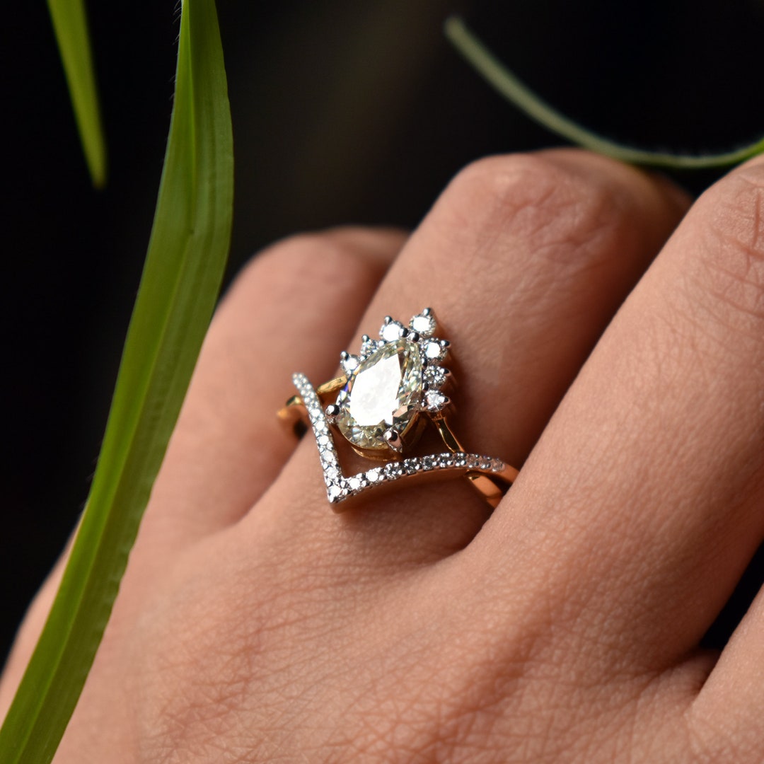 1 Carat Pear Natural Diamond Interlocking Wedding Ring Set, 14k 18k Solid Gold Crossover Bridal ...