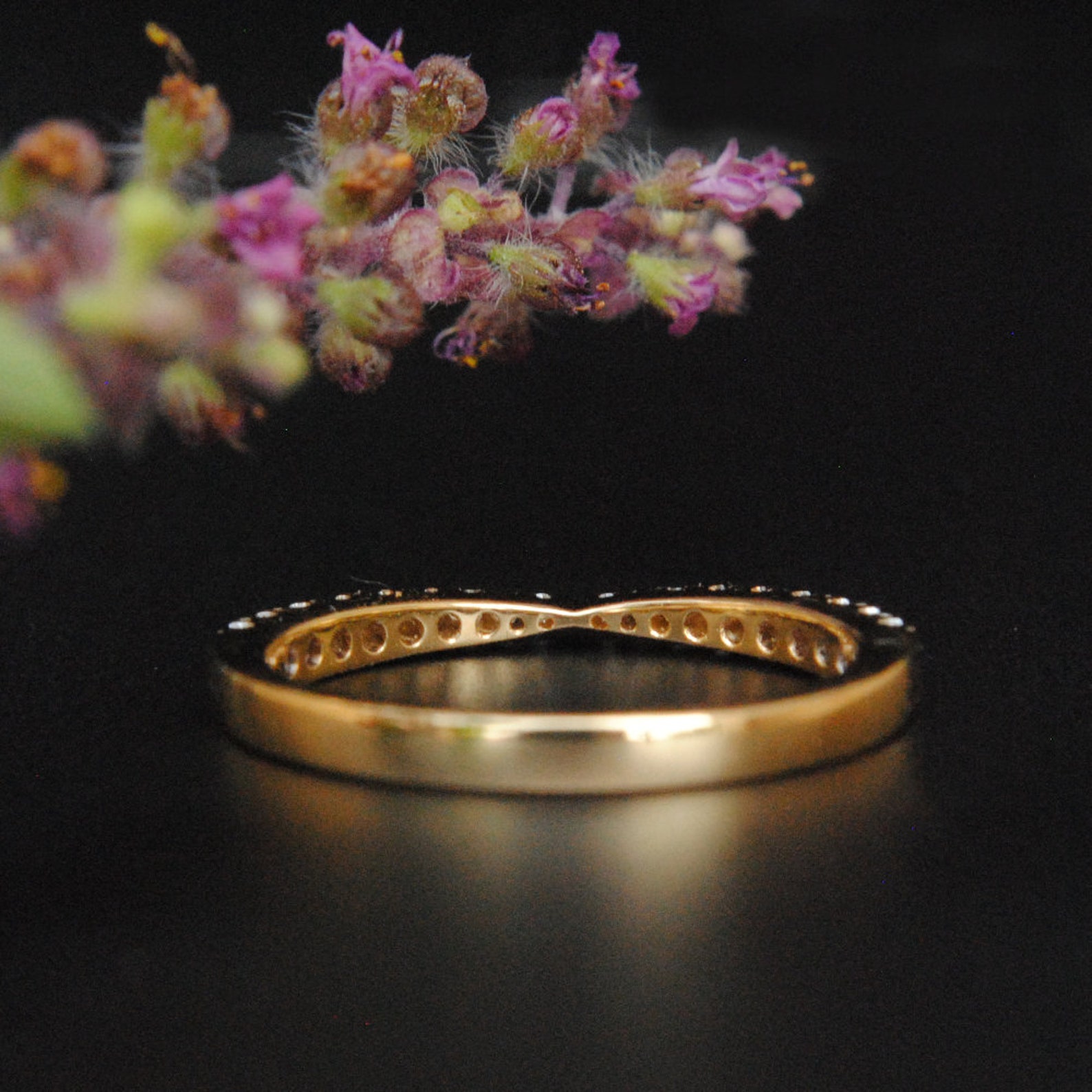 2mm Tapered 14K Gold Diamond Band Pinched Center Stacking - Etsy