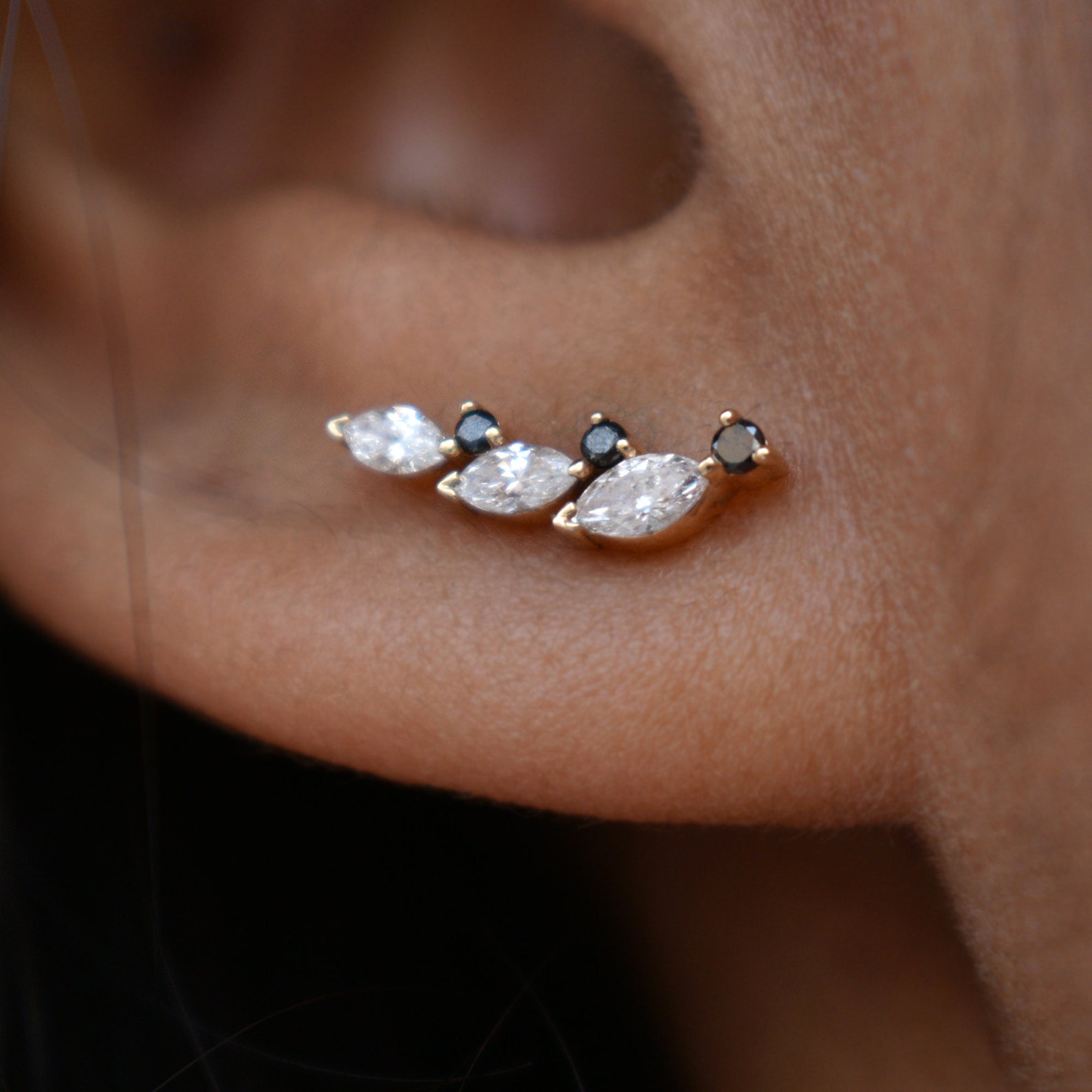 Natural Diamond Conch Earring 14k Solid Gold Curved Ear | Etsy