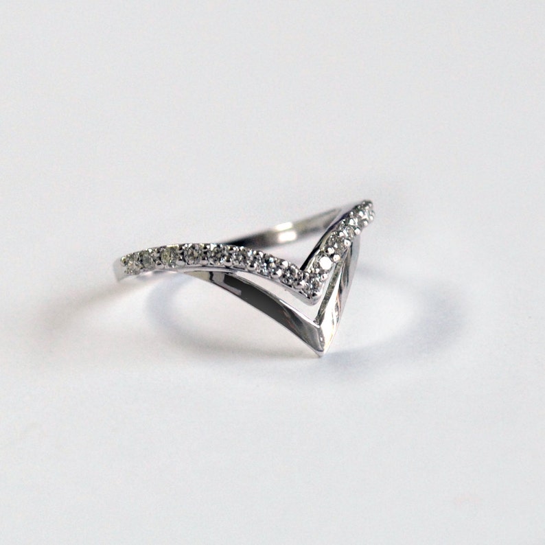 Double Chevron V Wedding Ring Stackable 14K Gold Diamond - Etsy