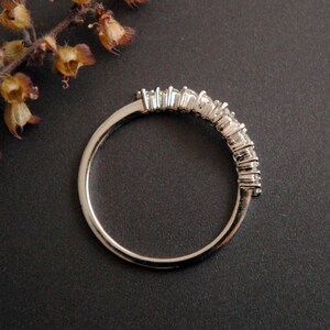 Natural Diamond Curved Wedding Band: 14k 18k Solid Gold Nesting Ring - Etsy