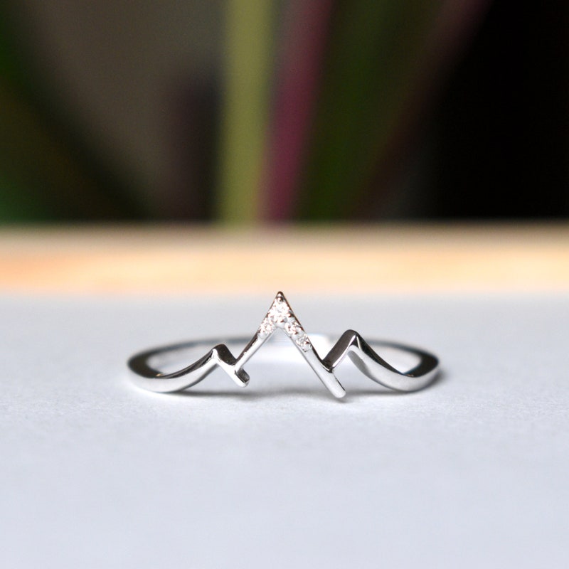 Mountain Range Ring - Etsy