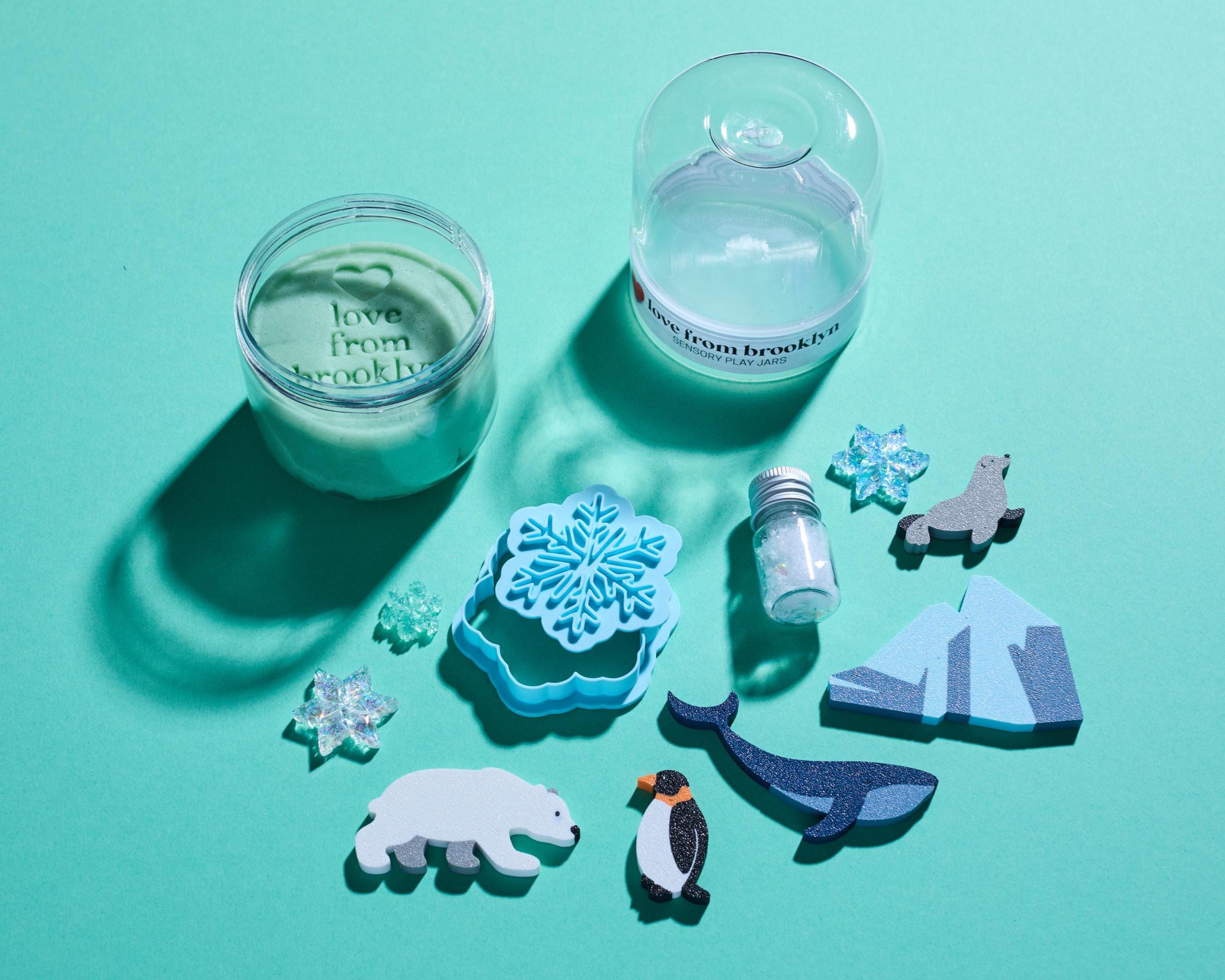 Arctic Animals Play Dough Sensory Jar: Grab N' Go With Themed Loose ...